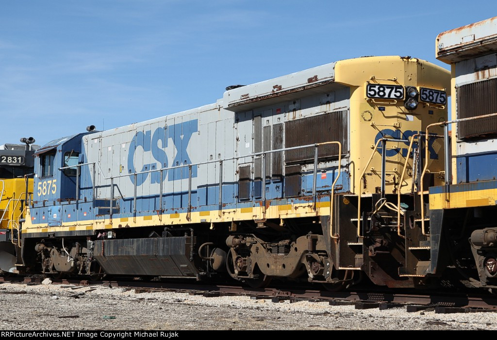 CSX 5875